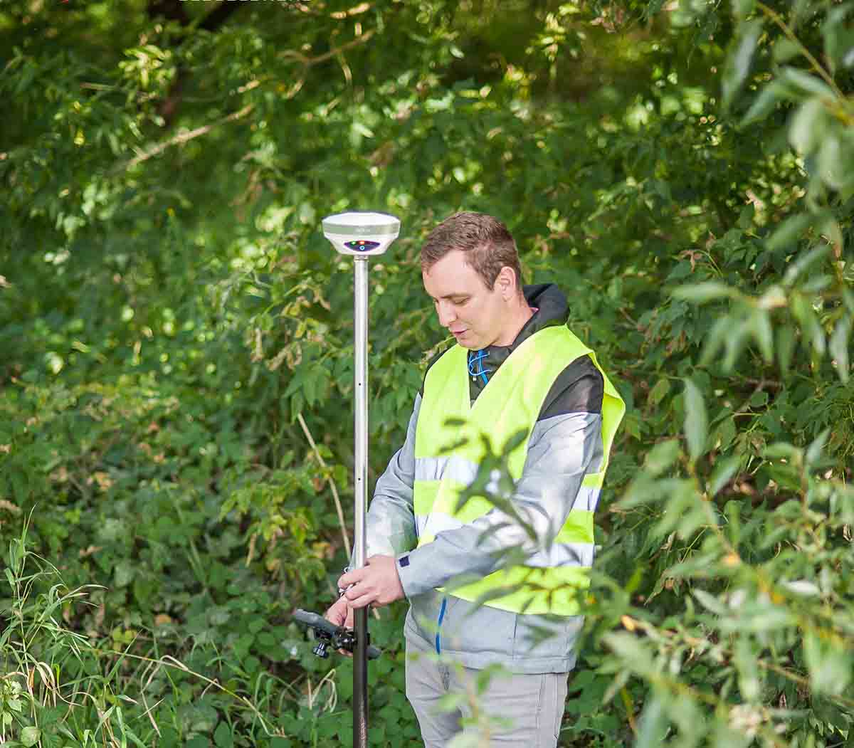 Máy GNSS RTK Satlab SL900 - 1408 Kênh - Giá Tốt -Việt Thanh