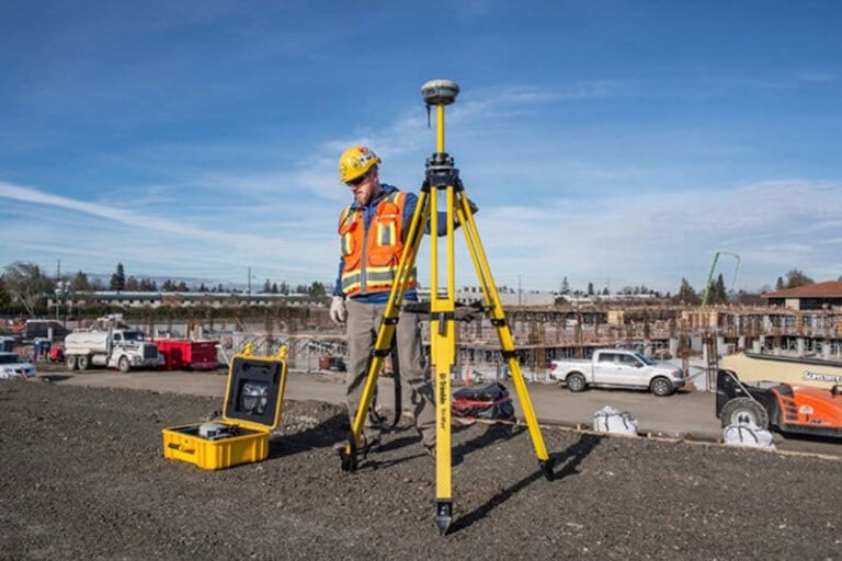 Máy GNSS RTK Trimble R8S - Ưu Đãi Giá Tốt Nhất - Việt Thanh