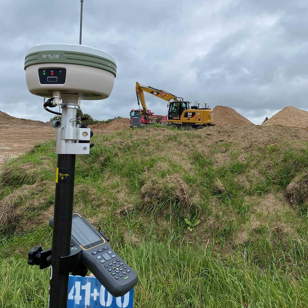 Máy GNSS RTK Satlab SL700-Giá Tốt Nhất-Việt Thanh Group