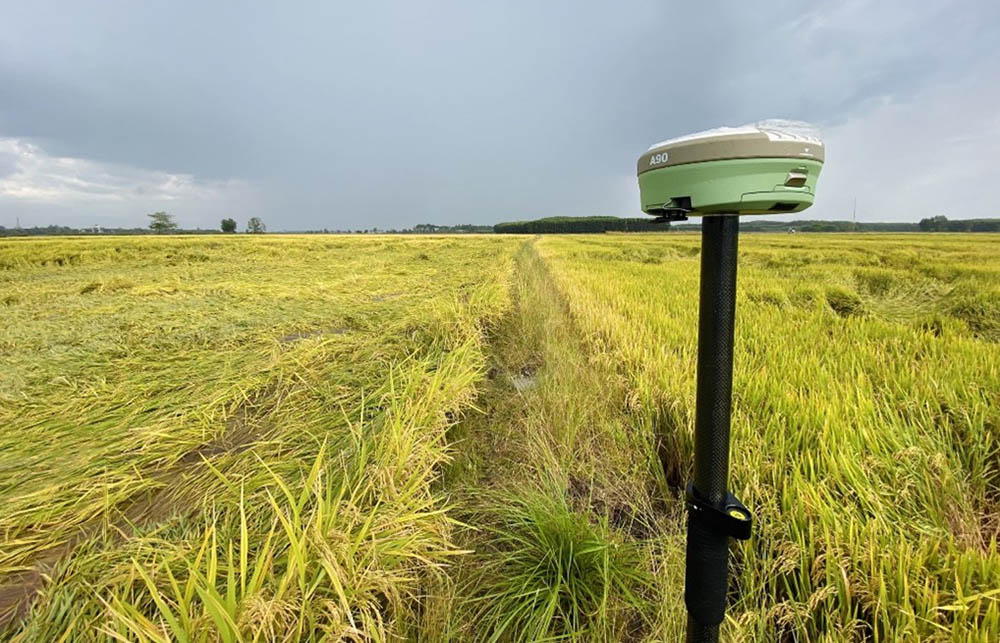 Máy GPS RTK Foif chính hãng giá tốt - máy trắc địa chính hãng