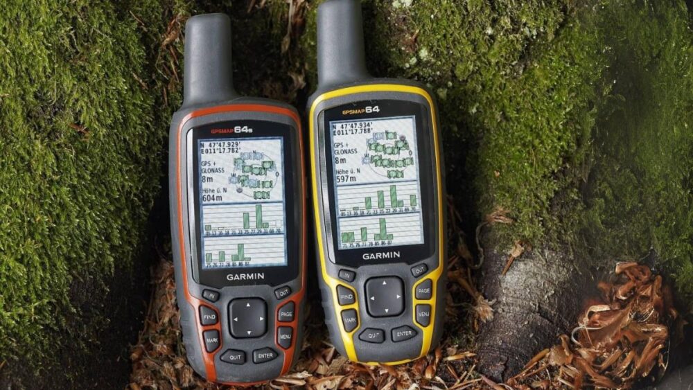 So sánh máy GPS RTK và máy GPS cầm tay? Nên mua loại nào